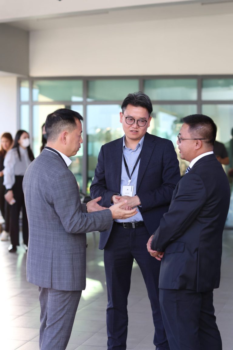 METROJET ENGINEERING CLARK COCKTAIL EVENT – Metrojet