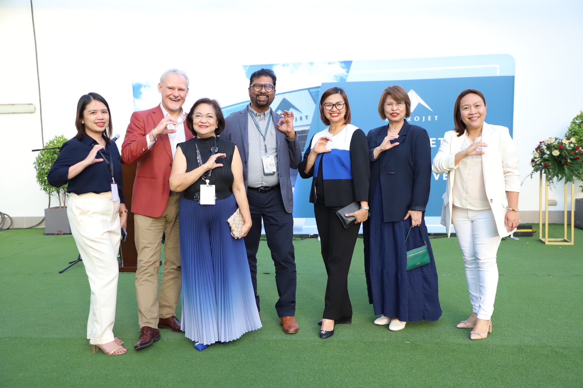 METROJET ENGINEERING CLARK COCKTAIL EVENT – Metrojet