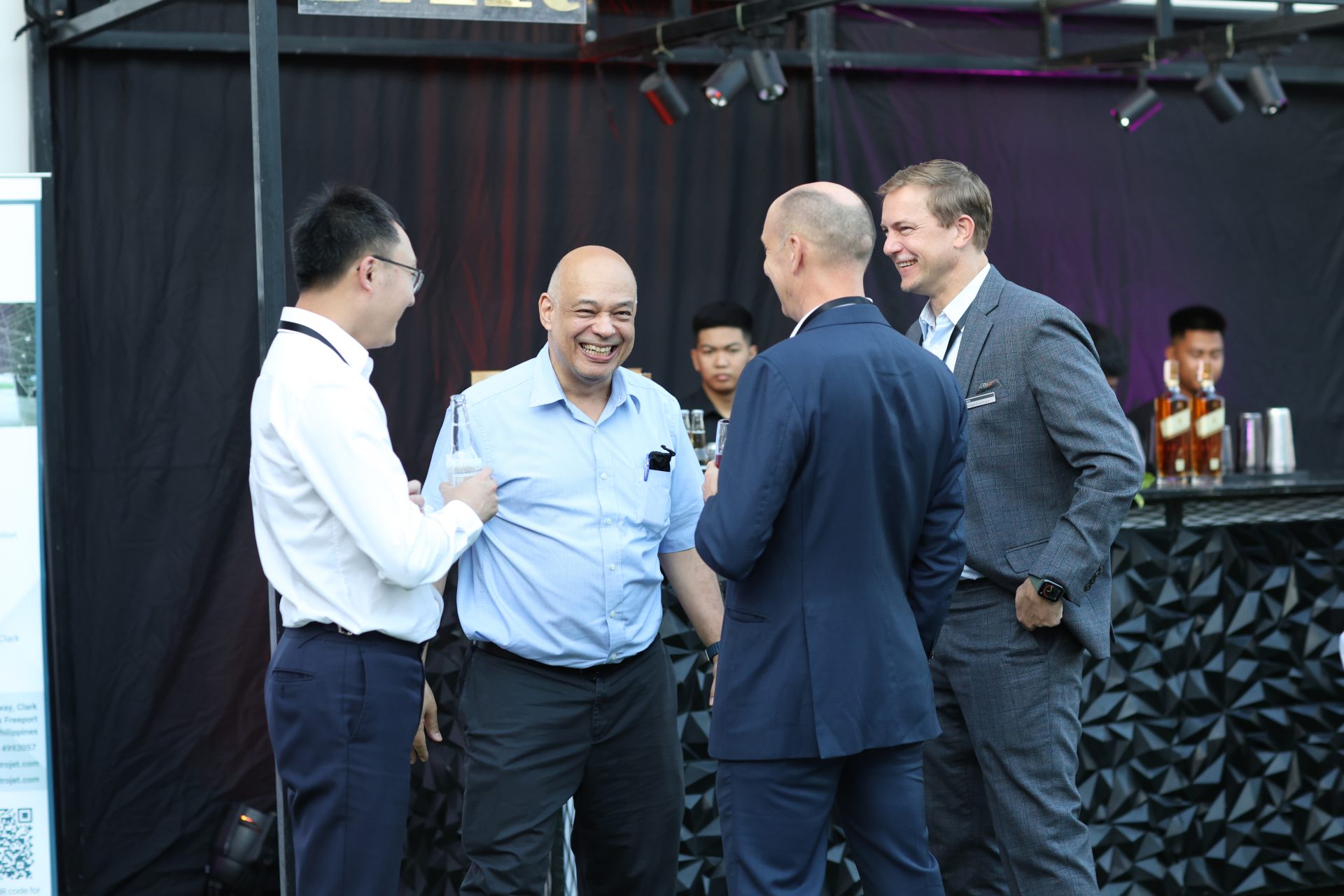 METROJET ENGINEERING CLARK COCKTAIL EVENT – Metrojet