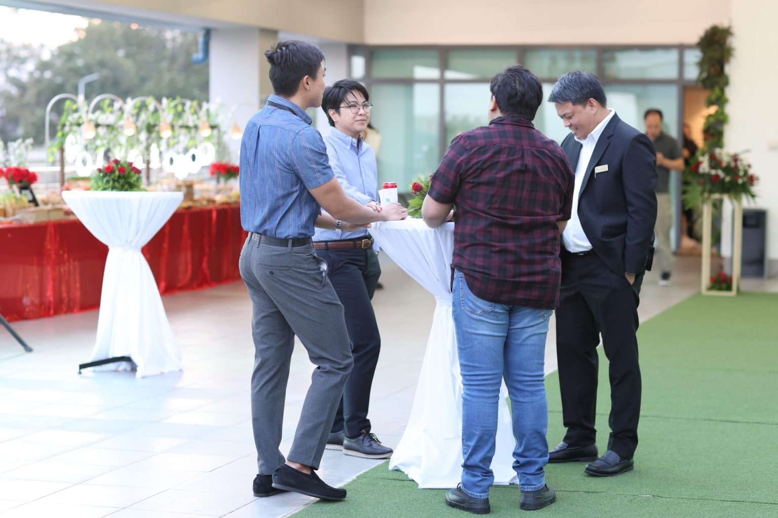 METROJET ENGINEERING CLARK COCKTAIL EVENT – Metrojet